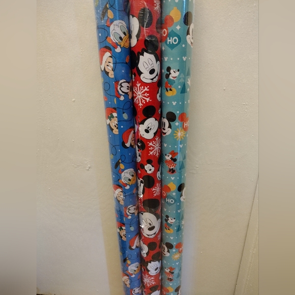 Disney | Holiday | Disney Heavyweight Wrapping Paper | Poshmark